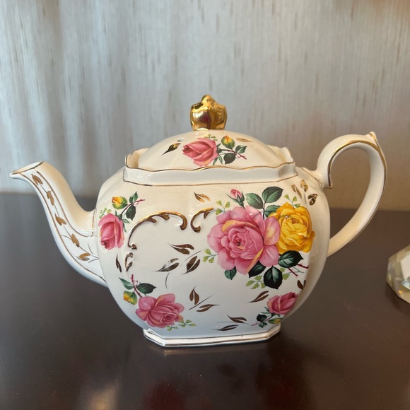 Vintage | Kitchen | Sadler Cube Teapot Pink Yellowcabbage Roses Motif ...